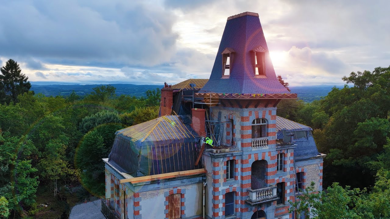 Ready for the first roof window. | Escape to rural France